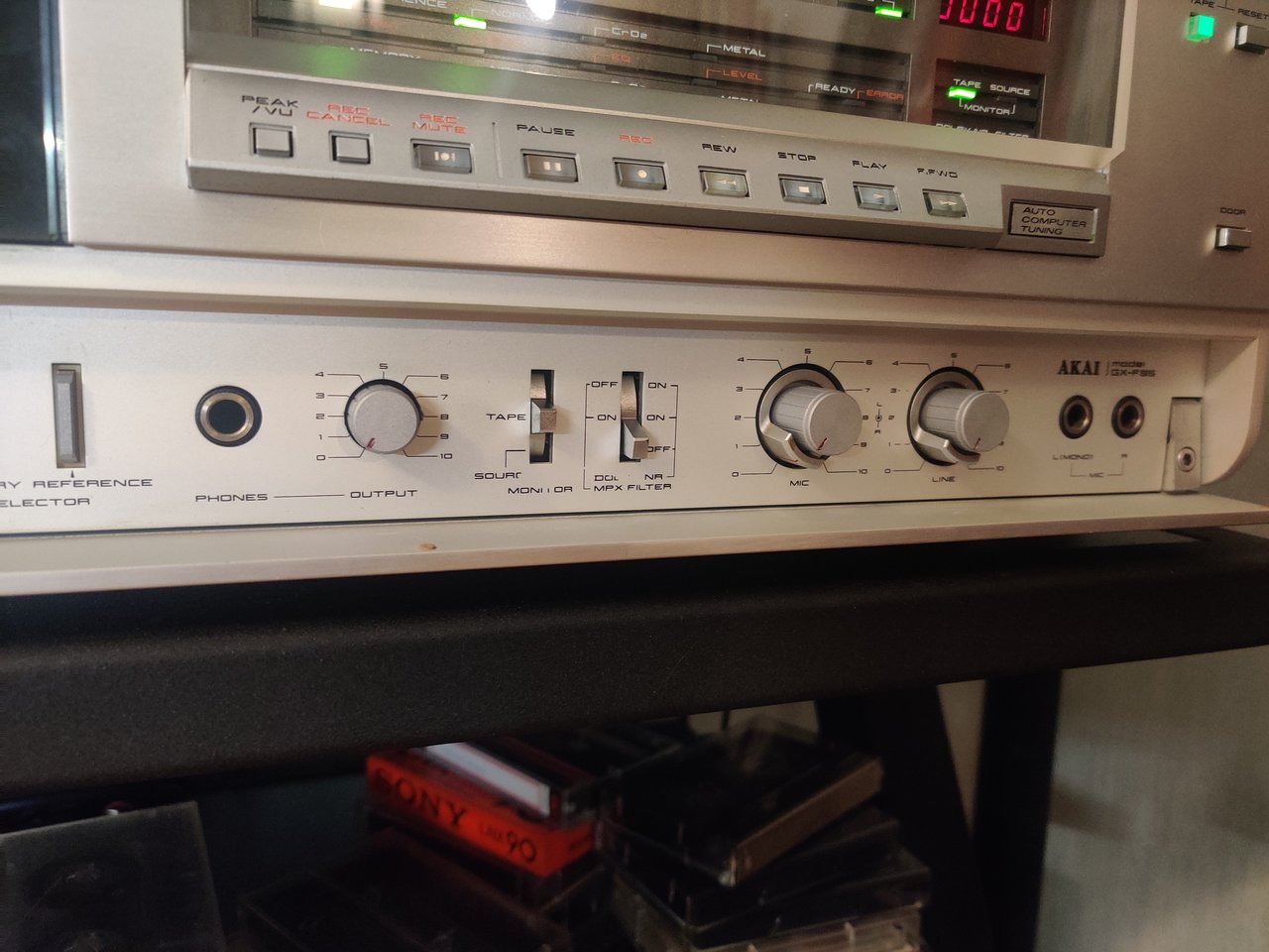 Кассетная дека Akai GX-F95