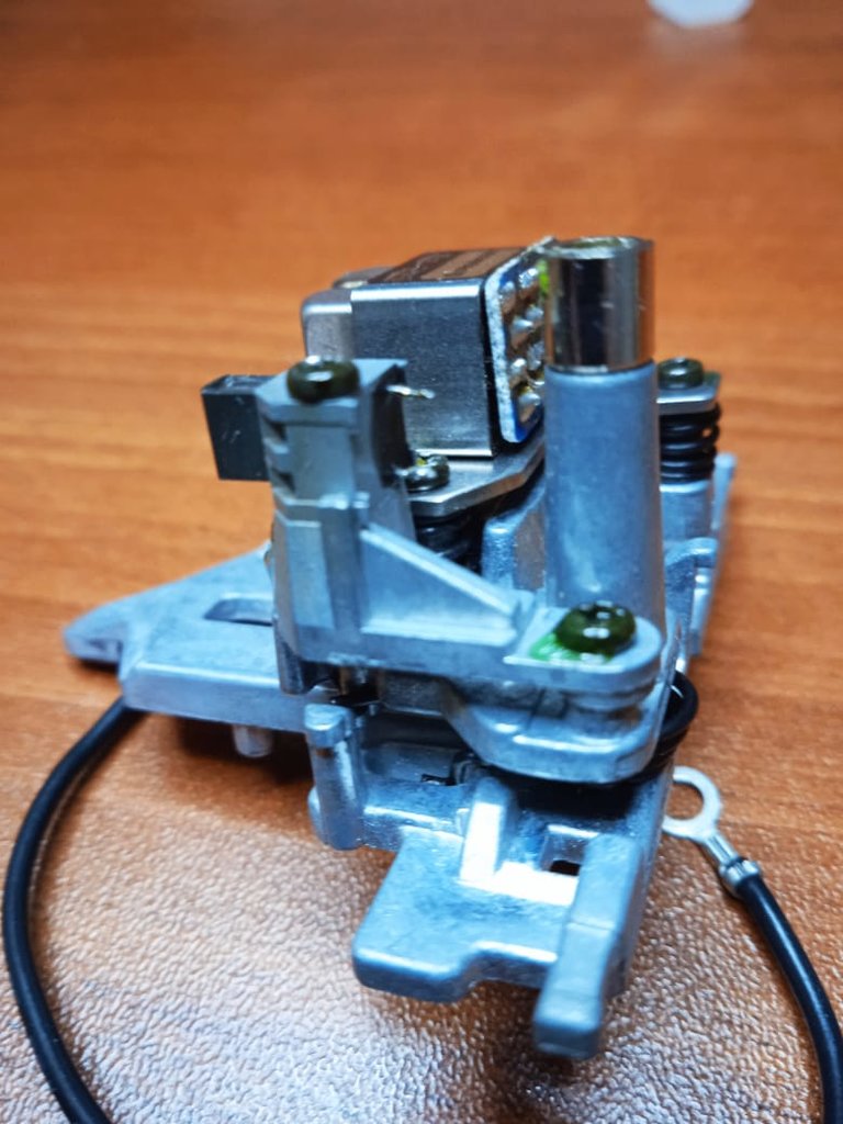 куплю кассетную стиралку (erase head)