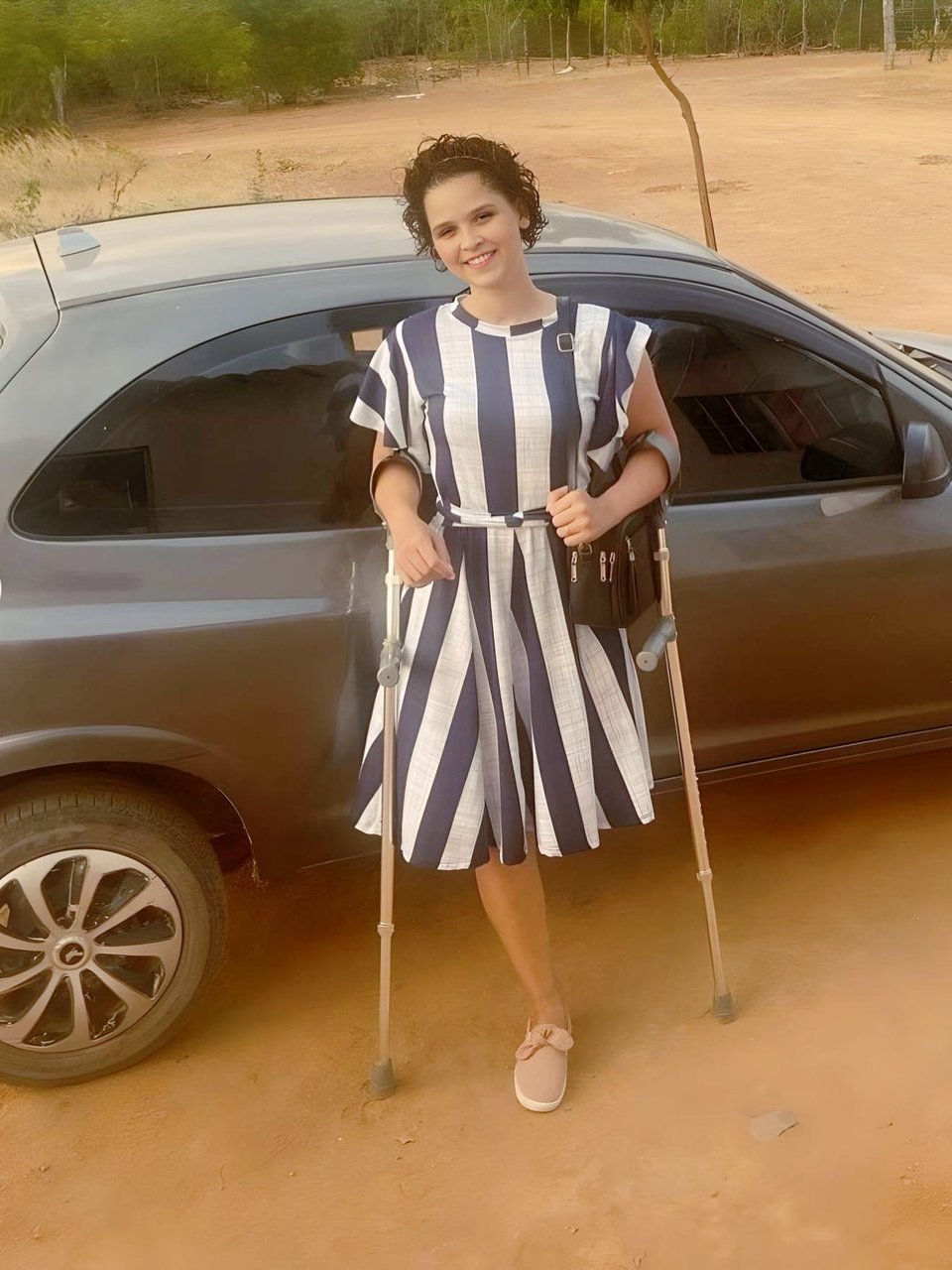 Images tagged with oneleg, one legged, onelegged – @cutlerbaymistress03 ...